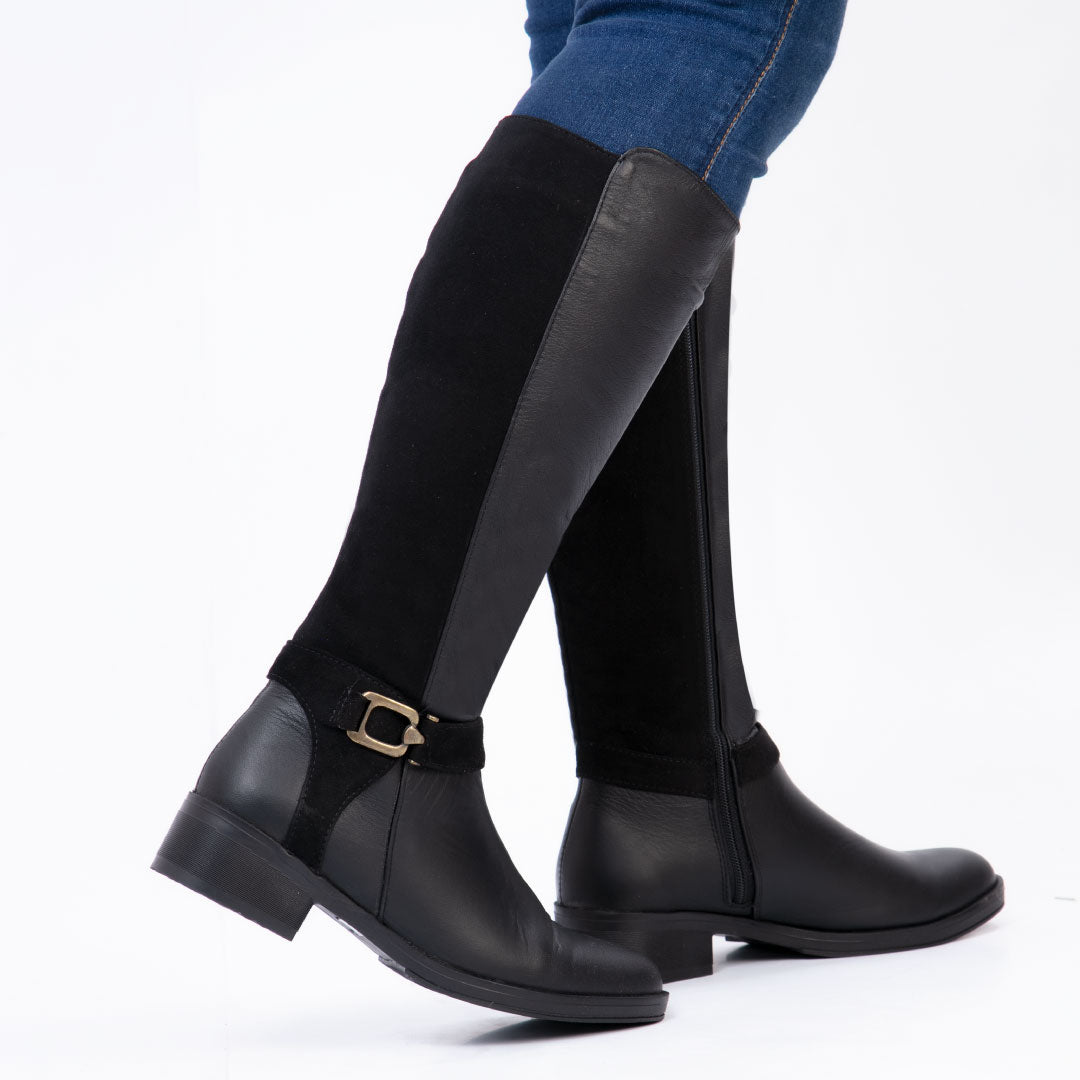 BOOTS JULY – Laura Shoes